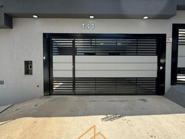 Sobrado Novo de Alto Padrão no Jardim Pau Preto Indaiatuba 3 Quartos, 1 Suíte, 2 Vagas Pronto p