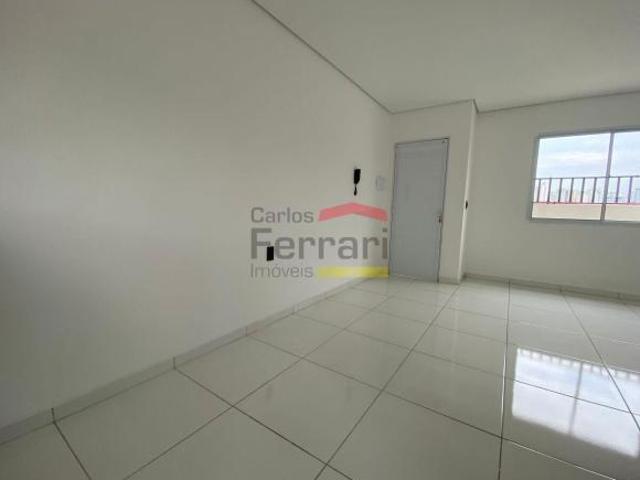 Sobrado novo em condomínio fechado à venda na Vila Aurora 2 suítes, 1 vaga e quintal privativo