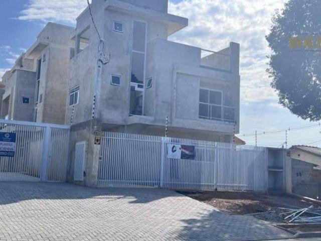 Sobrado novo em condomínio fechado com 3 suítes à venda, 123 m² por R$ 749.000 Bairro Alto Curit