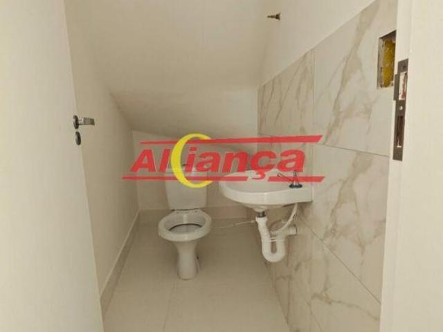 Sobrado novo em Guaianases