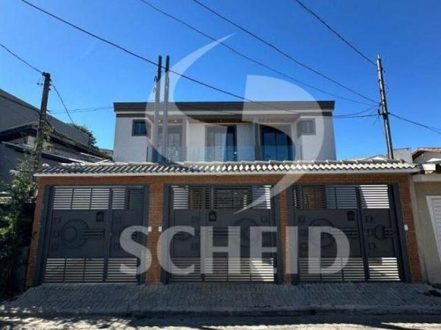Sobrado novo em rua sem saída com 02 suítes e 01 vaga
