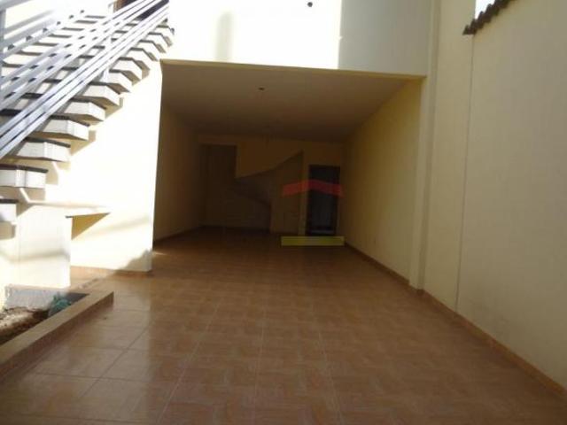Sobrado Jardim Virginia Bianca 3 dormitórios 1 suíte 4 vagas 185m²