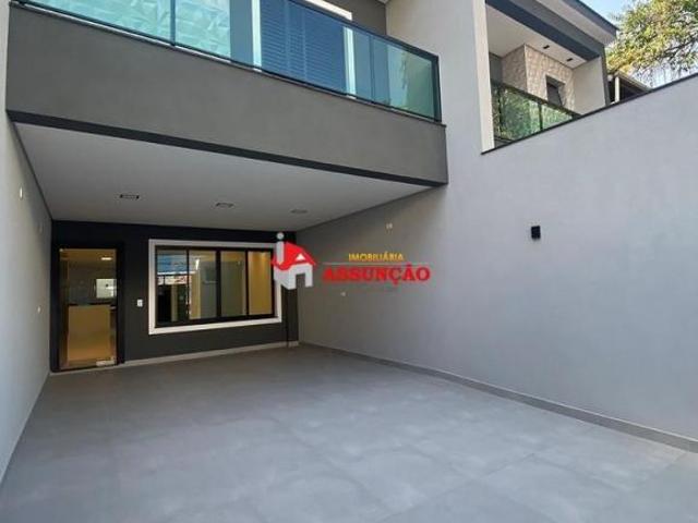SOBRADO NOVO ÓTIMA LOCALIZAÇÃO INCRÍVEL