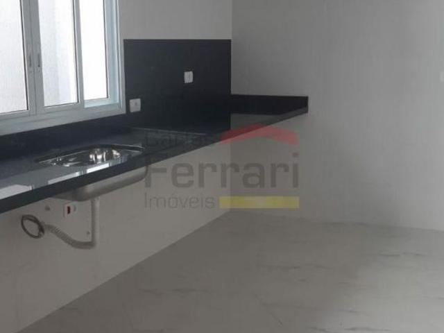 Sobrado novo Mandaqui com 3 suítes e 5 vagas