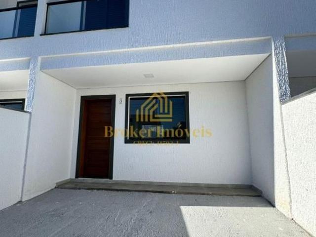 Sobrado Novo Massaguaçu Poucos passos da Praia