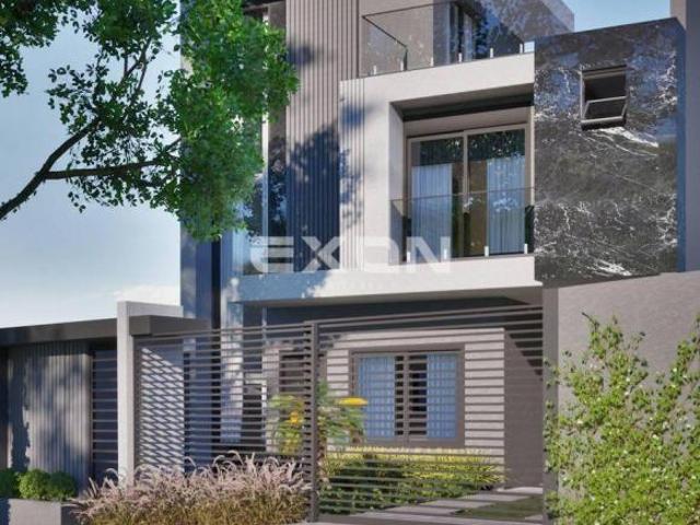 Sobrado Novo Mundo: 3 Suítes, Amplo Terraço com Spa e Churrasqueira