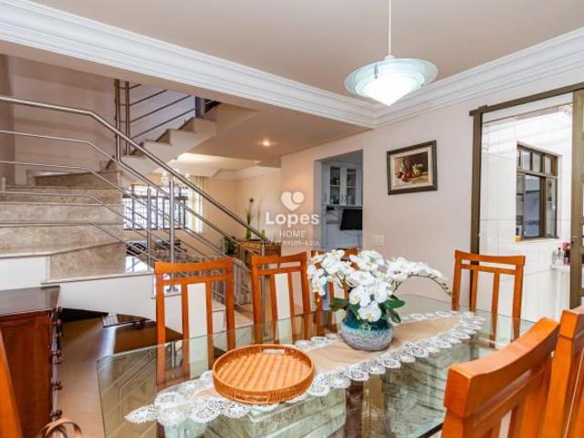 SOBRADO | NOVO MUNDO | 4 QTOS | 175M²