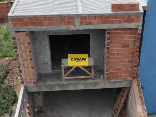 Sobrado Novo N.Petropolis SBC ao lado colegio Arbos 3 suites sacada Sala Ampla Quintal Churrasqueira