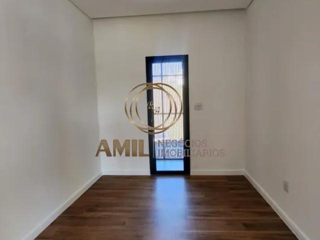 Sobrado novo no Alphaville, 3 suítes, 400m² São José dos Campos