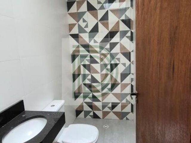 Sobrado novo no Jardim Bonfiglioli 3 dormitórios, suíte e excelente localização
