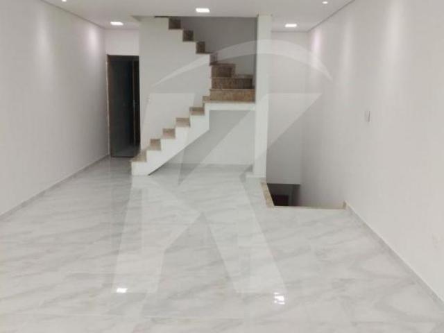 Sobrado Novo no Tremembé com 183 m², 3 Suítes e 5 Vagas