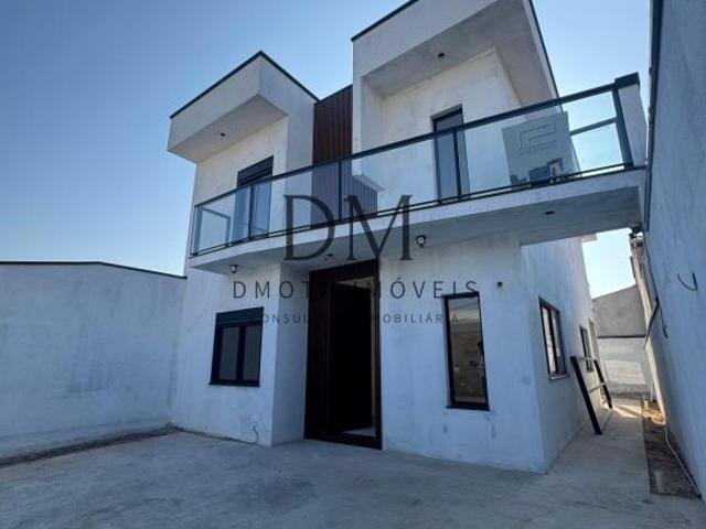 Sobrado Novo na Vila Suissa