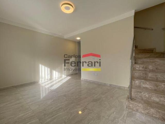 Sobrado novo para venda em Santa Teresinha, 3 Dorms 1 Suíte, 2 Vagas, 120m²