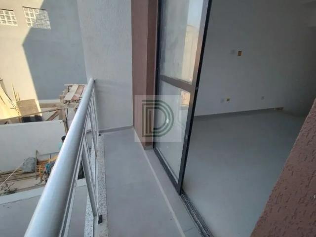 Sobrado Novo à Venda 2 Suítes e Quintal | Jardim Monte Kemel Próximo ao Metrô