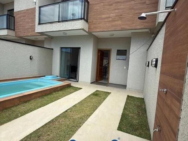 SOBRADO NOVOS EM GUARATUBA