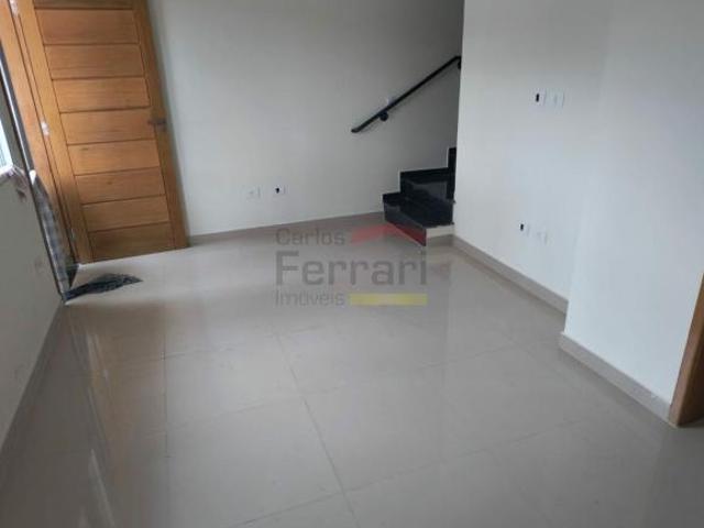 Sobrado novinho na Vila Constança, 2 suítes, lavabo, 2 vagas, 70 m2 permuta!