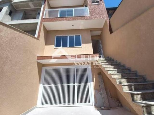 Sobrado Novíssimo no Bairro Olímpico 3 suites 5 vagas