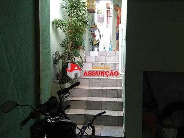 SOBRADO ÓTIMA LOCALIZAÇÃO