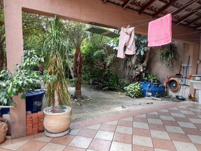 Sobrado otima localização