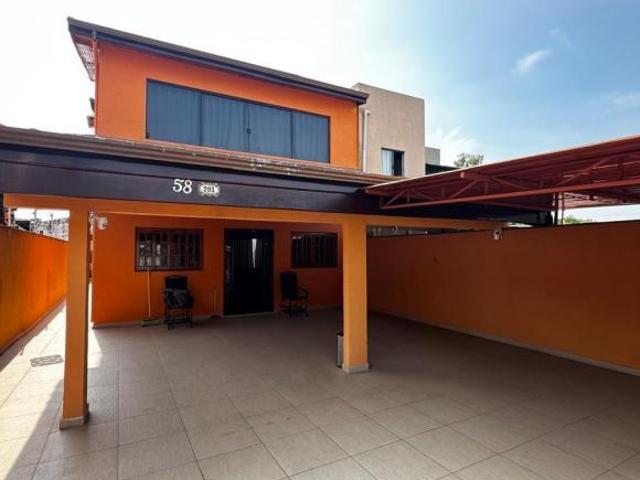 Sobrado O Wanel Ville I, em Sorocaba, é um bairro residencial