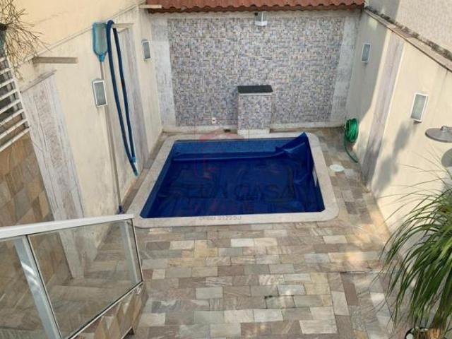 Sobrado avenda na rua Cônego Antonio Lessa com piscina no Pq da Mooca