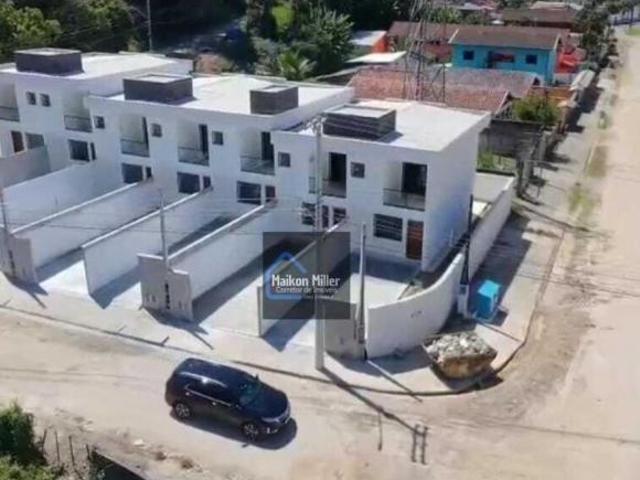 Sobrado á 100 metros da Praia do Massaguaçu