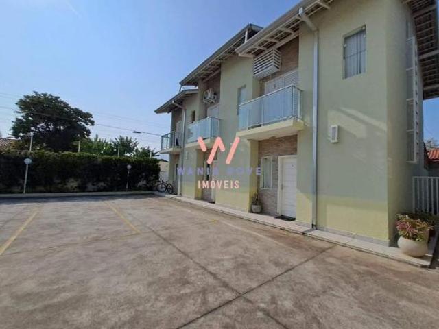Sobrado a 150m da Praia, com 2 dormitórios à venda, 75m² por R$ 485.000 Porto Novo Caraguatatuba
