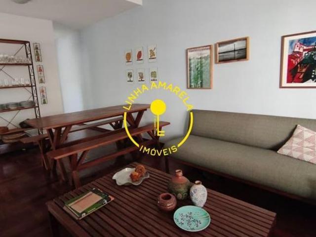 Sobrado a 1 quadra do metro Vila Sônia com 185m² 5 quartos, 2 vagas