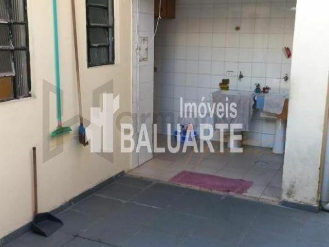 SOBRADO Á 7 MINUTOS DA ESTAÇÃO JABAQUARA