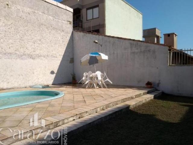 Sobrado a 50 metros do mar em Tramandaí