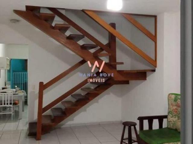 Sobrado a 50m da Praia, com 2 dormitórios à venda, 90m² por R$550.000 Indaiá Caraguatatuba/SP
