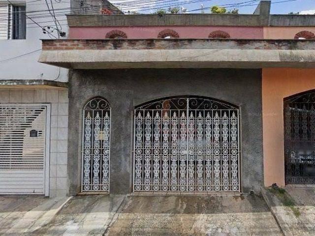 Sobrado à Venda. 3 dormitórios 1 suíte. 2 vagas. Cidade Líder São Paulo/SP
