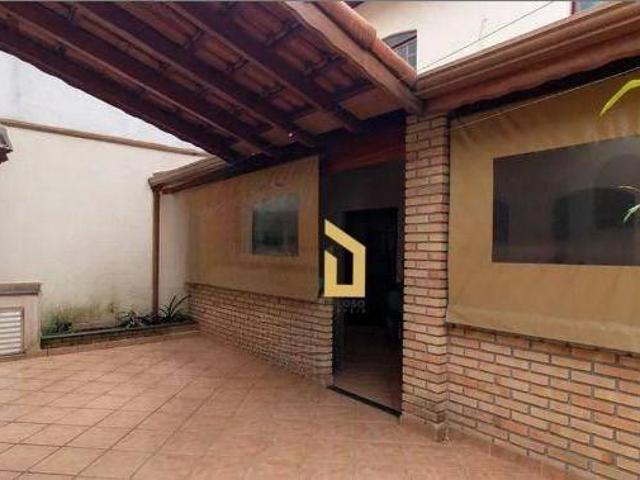 Sobrado à venda | 3 dormitórios | 1 suíte | 4 vagas | 180 m² | Bortolândia São Paulo/SP