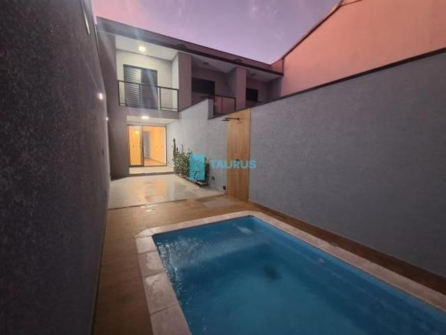 Sobrado à venda, 3 dormitórios, 2 vagas, 125m², Vila Marari