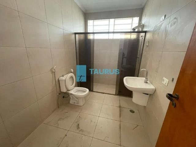 Sobrado à venda, 3 dormitórios, 2 vagas, 216m², Planalto Paulista