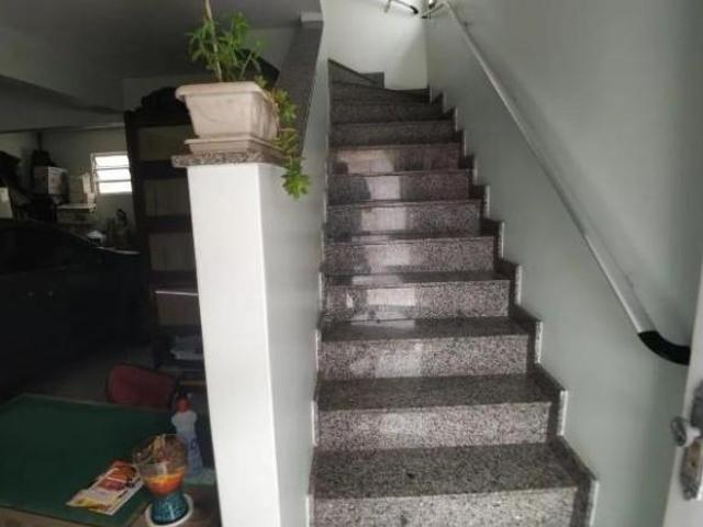 Sobrado à venda 3 dormitórios na Aparecida em Santos