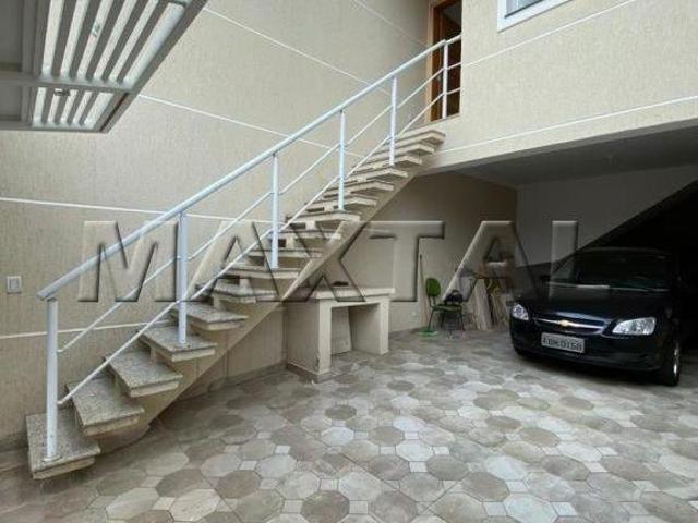 Sobrado à venda 3 dormitórios, sendo 1 suíte, 1 sala, 2 banheiros e 3 vagas, no Tremembé
