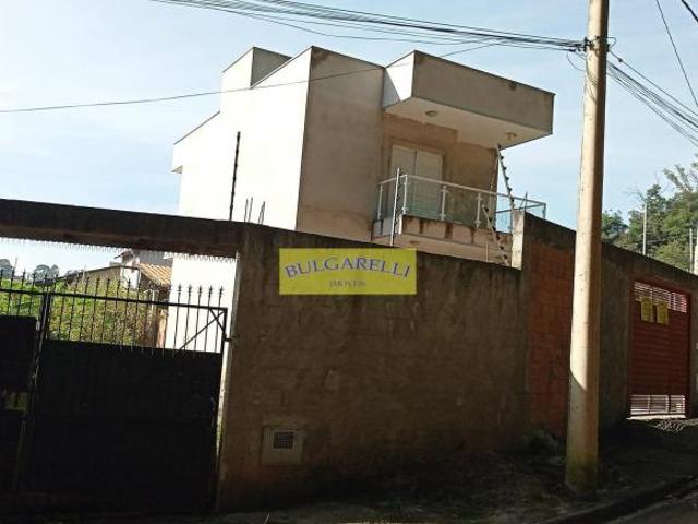 Sobrado à venda 3 Dormitorios ! suite, 3 Vagas, Bairro Colônia aonde acontece a tradicional festa
