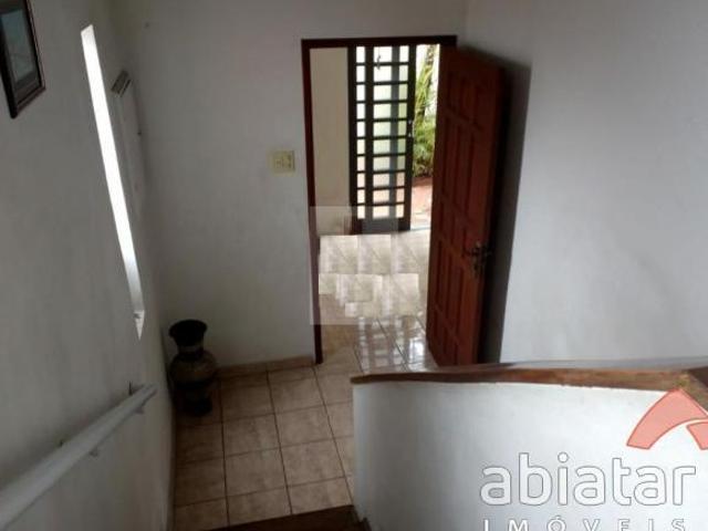 Sobrado à venda 3 dormts no Butanta SP com quintal amplo e ótima localização