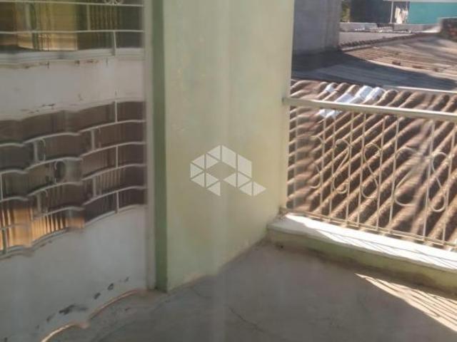 Sobrado à venda 3 quartos no bairro Sumaré em ALVORADA/RS