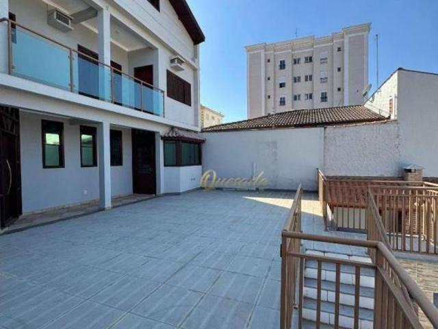 Sobrado à venda, 3 quartos, escritório, área gourmet, Jardim Santiago, Indaiatuba