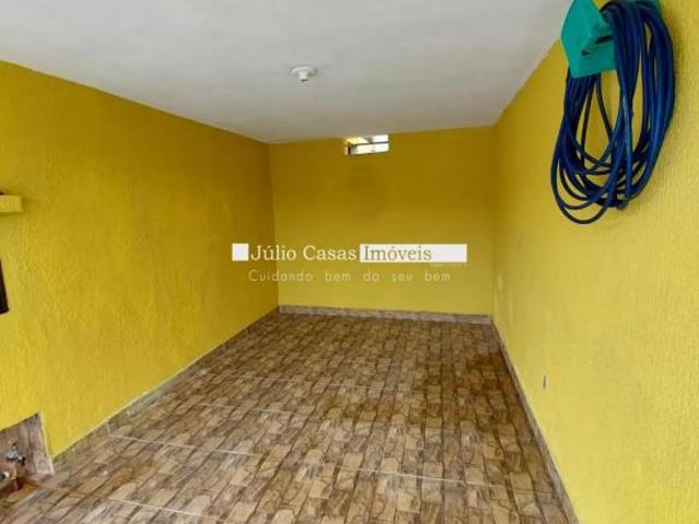 Sobrado a venda 3 quartos Jardim Magnólia