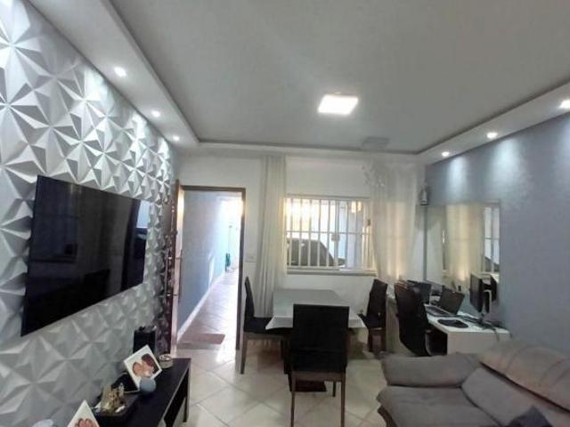 Sobrado à venda 3 quartos sendo 1 suíte 98 m2 Campestre Santo André/SP