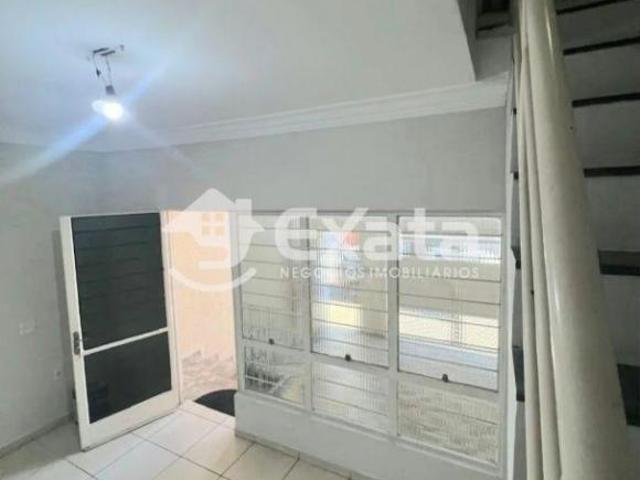 Sobrado a venda 3 quartos, sendo 2 suites na Vila Santana zona norte Sorocaba