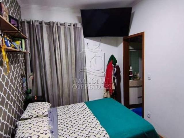 Sobrado à venda, 3 quartos, 1 suíte, 3 vagas, Vila Gilda Santo André/SP