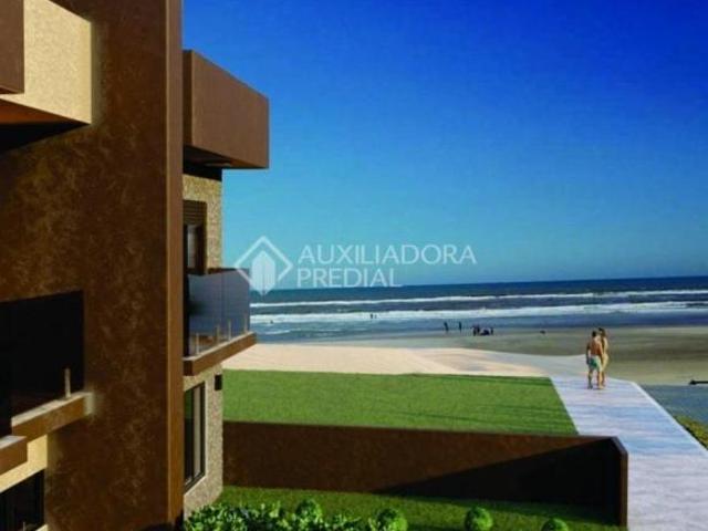 Sobrado a venda, 3 quartos, 1 suite, 121m² privativo em Capão Novo