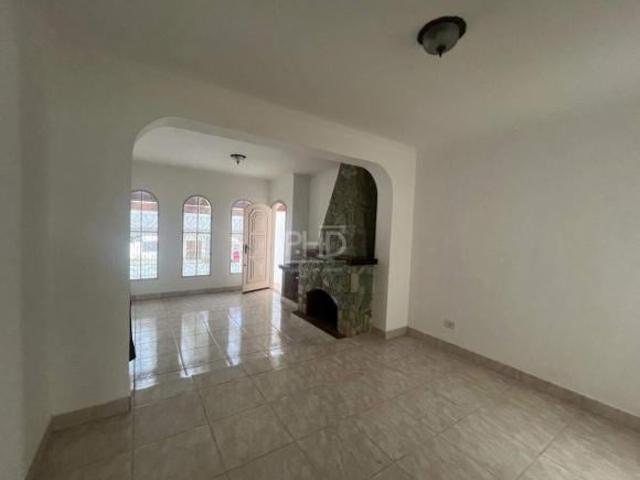 Sobrado à venda, 3 quartos, 1 suíte, 2 vagas, Vila Euclides São Bernardo do Campo/SP