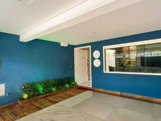 Sobrado à venda 3 quartos 1 suíte 2 vagas Aquilino Santo André SP
