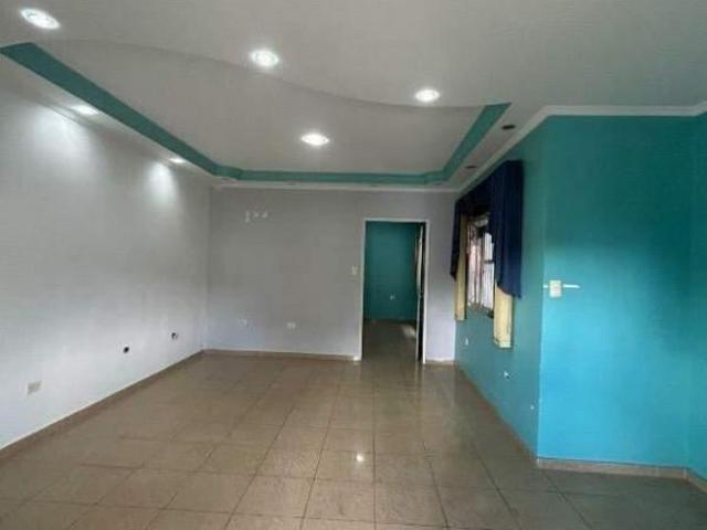 Sobrado à venda 3 quartos 1 suíte 2 vagas Casa Grande Diadema SP