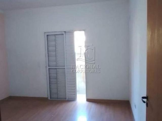 Sobrado à venda, 3 quartos, 1 suíte, 2 vagas, Condomínio Maracanã Santo André/SP